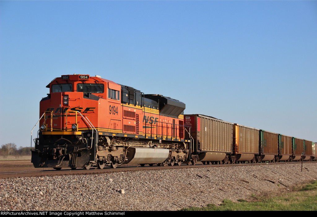BNSF 9194 - DPU